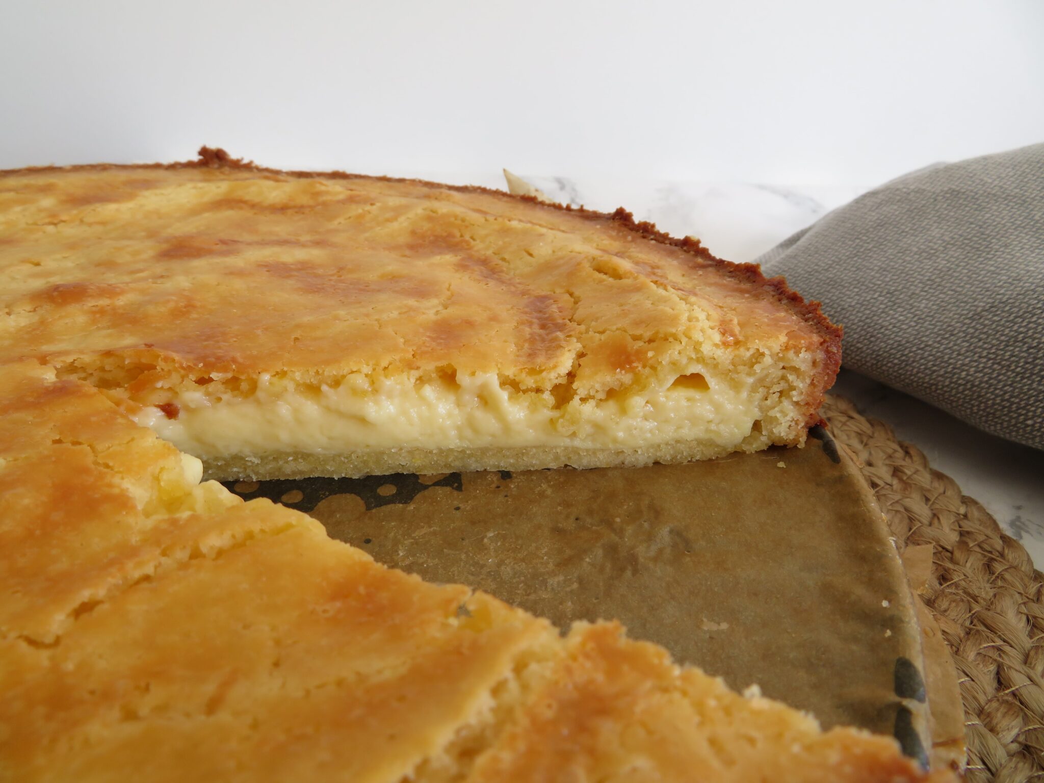 Basque cake - Butter and lemon pie RootsandCook