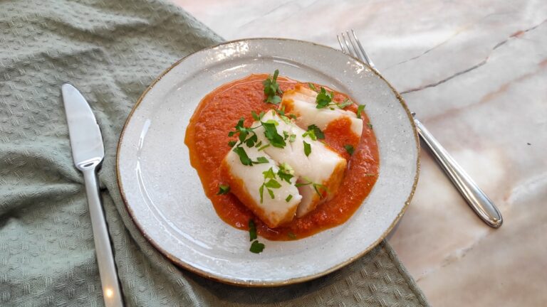 Easy slow cooker cod - RootsandCook