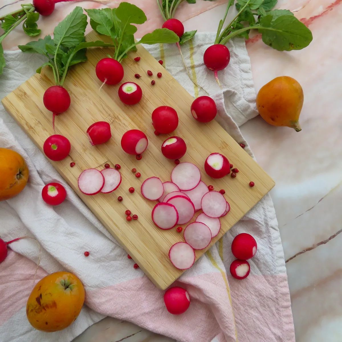 Korean fried chicken bao - video recipe to make bao buns RootsandCook