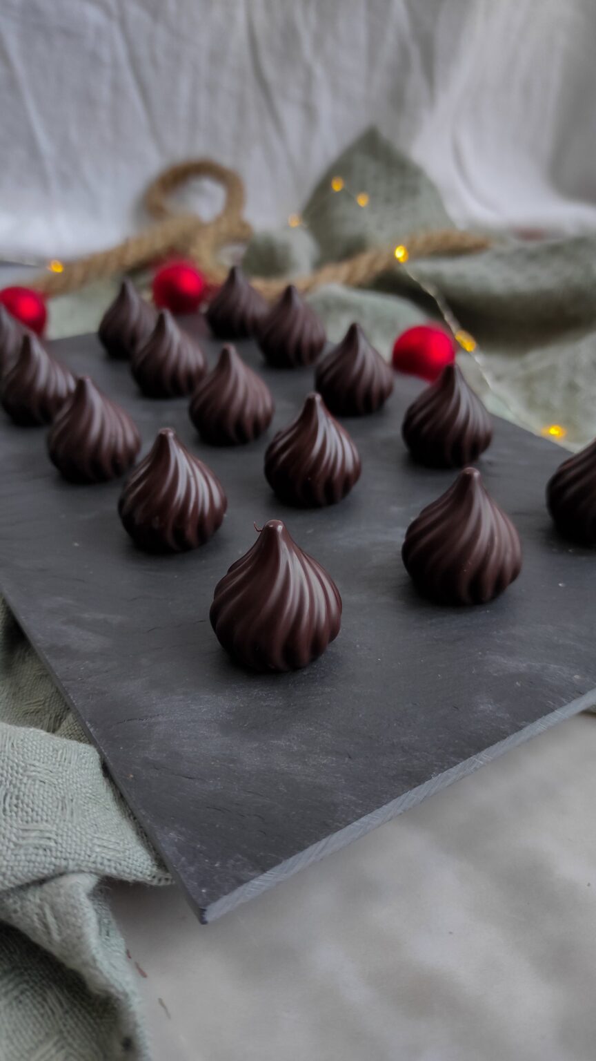 Chocolates rellenos fáciles - RootsandCook