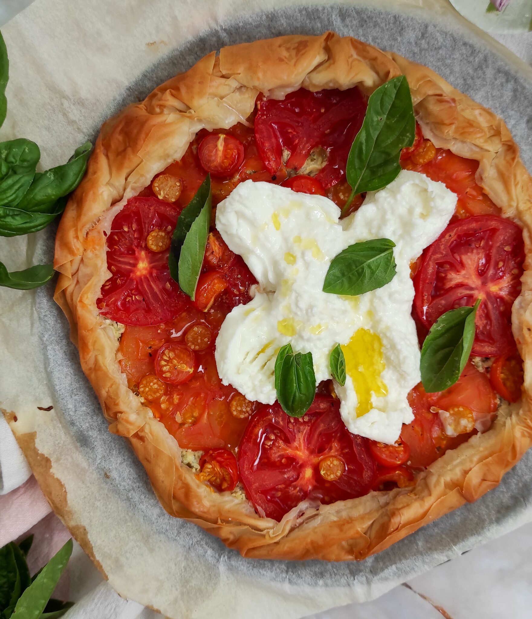 Tomato and peach phyllo galette - RootsandCook